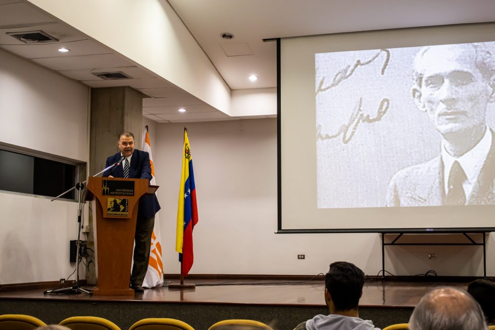 Expertos en política e historia de Venezuela repasaron el legado ...